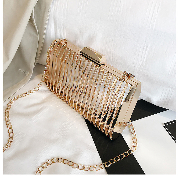 Vertically-lined All Metal Frame Clutch Bag > Evening Bags > Mezon Handbags