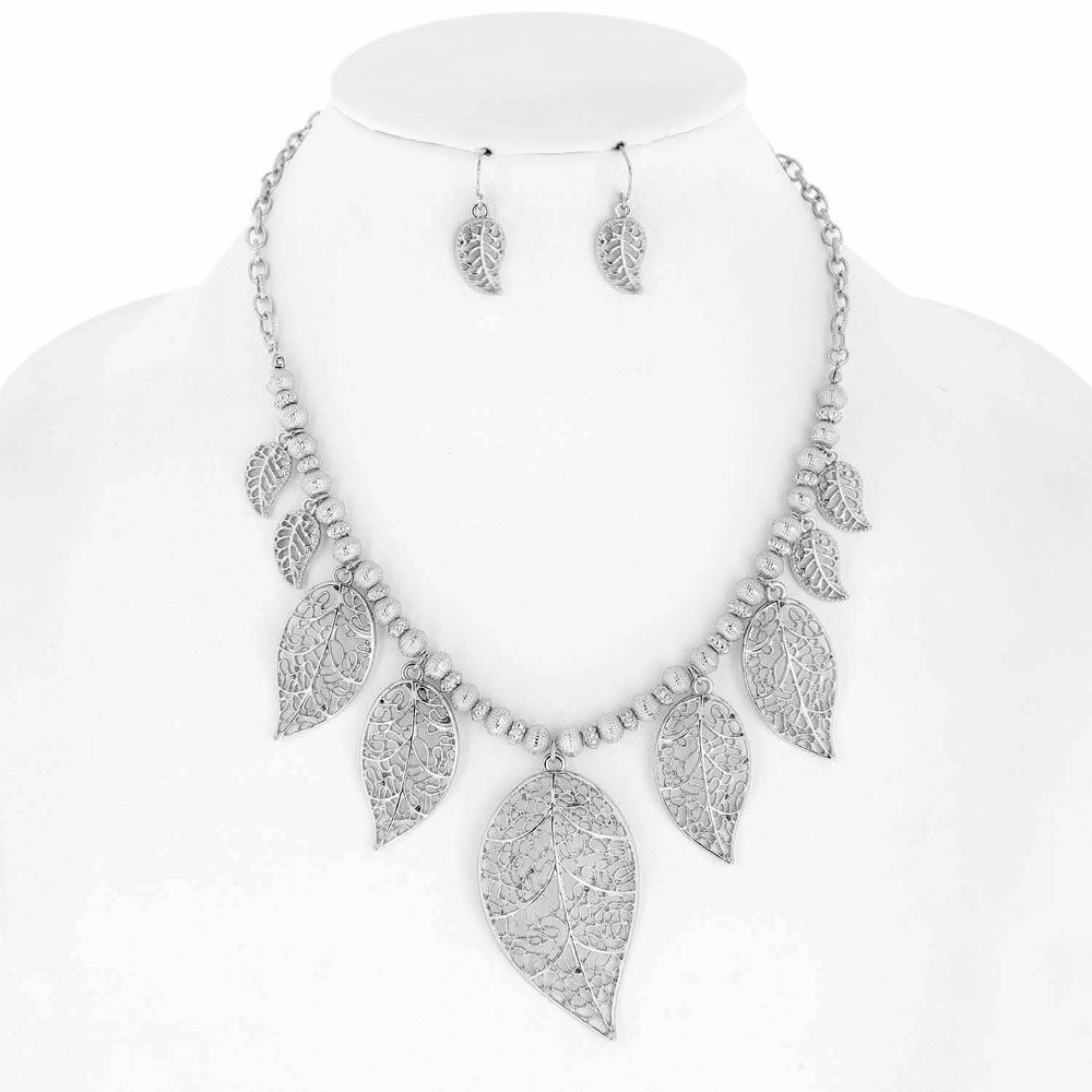 CUTE METAL LEAF CHARM NECKLACE AND EARRINGS SET SLN5575 > Fashion ...
